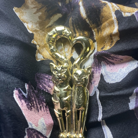 AJC American Jewelry Chain Co | Jewelry | Vintage Ajc Cats In Love Pin ...